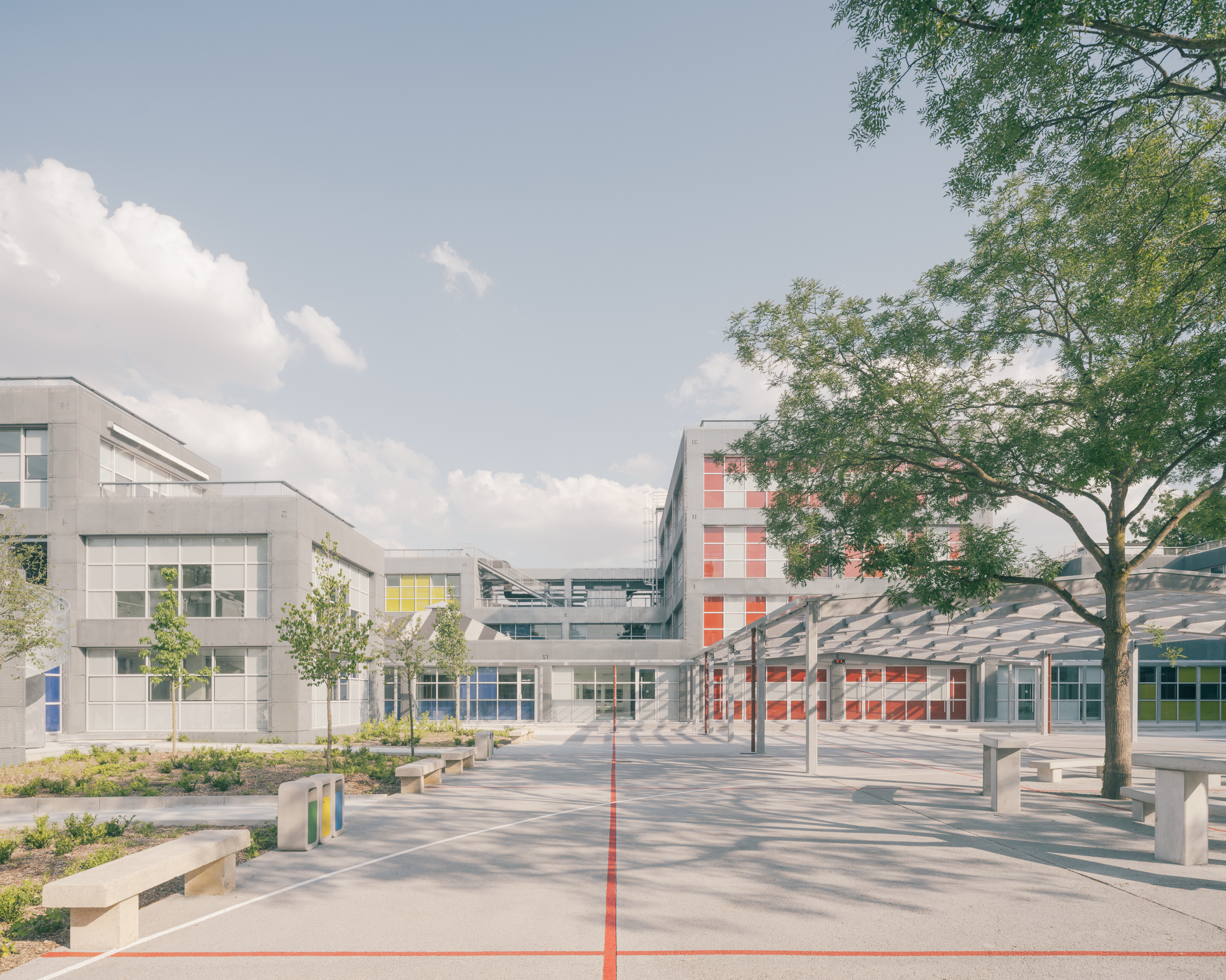Anne Frank Middle School Renovation | EUmies Awards