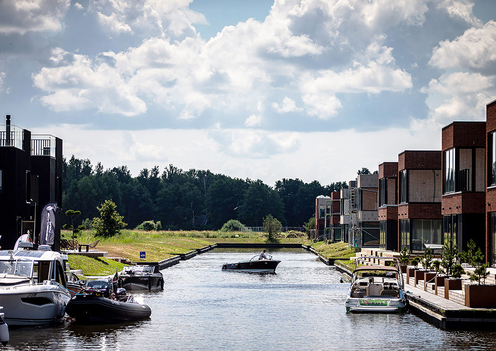 Aqua urban fabric SALOS-1 in Svencele | EUmies Awards