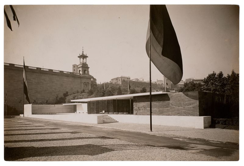 Fundació Mies van der Rohe - photographs