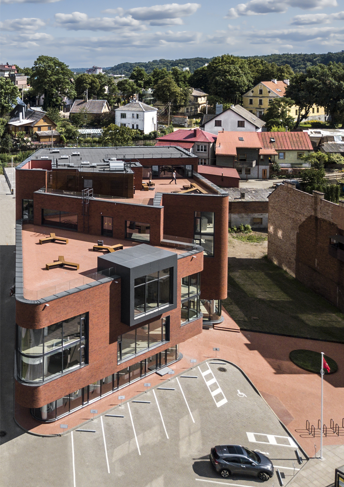 ADMINISTRATION BUILDING "REALINIJA", JONAVOS 30 | EUmies Awards