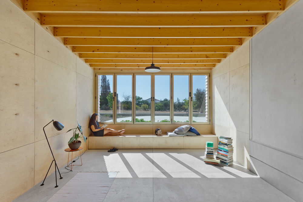 The Koulas Project | EUmies Awards