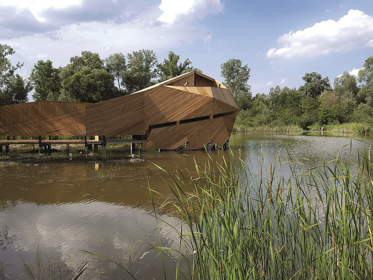 Bobrowisko - The Natural Enclave | EUmies Awards