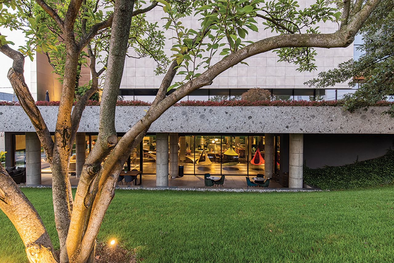 Furniture Showroom “Binni” | EUmies Awards