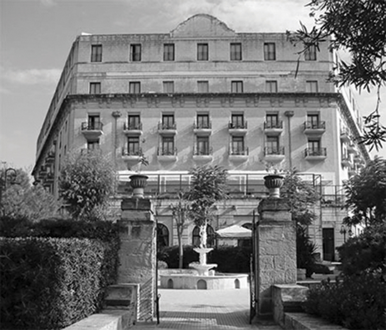 Restoration and rehabilitation of the Phoenicia Hotel and its ...
