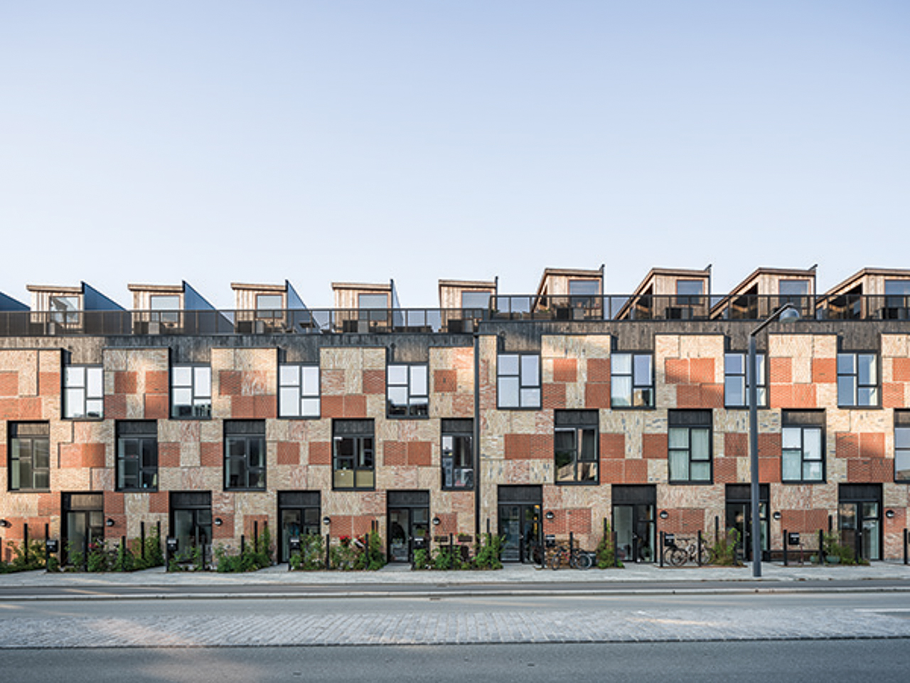 The Resource Rows | EUmies Awards