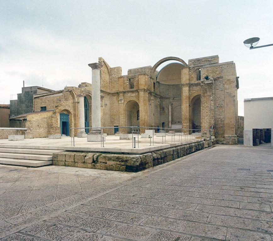 Piazza Alicia, Adjacent Streets and Areas and Reconstruction of the ...