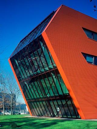 Office Building Menerga | EUmies Awards