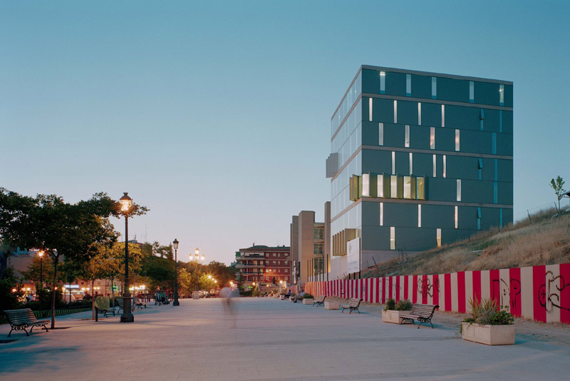 Public Library in Usera | EUmies Awards