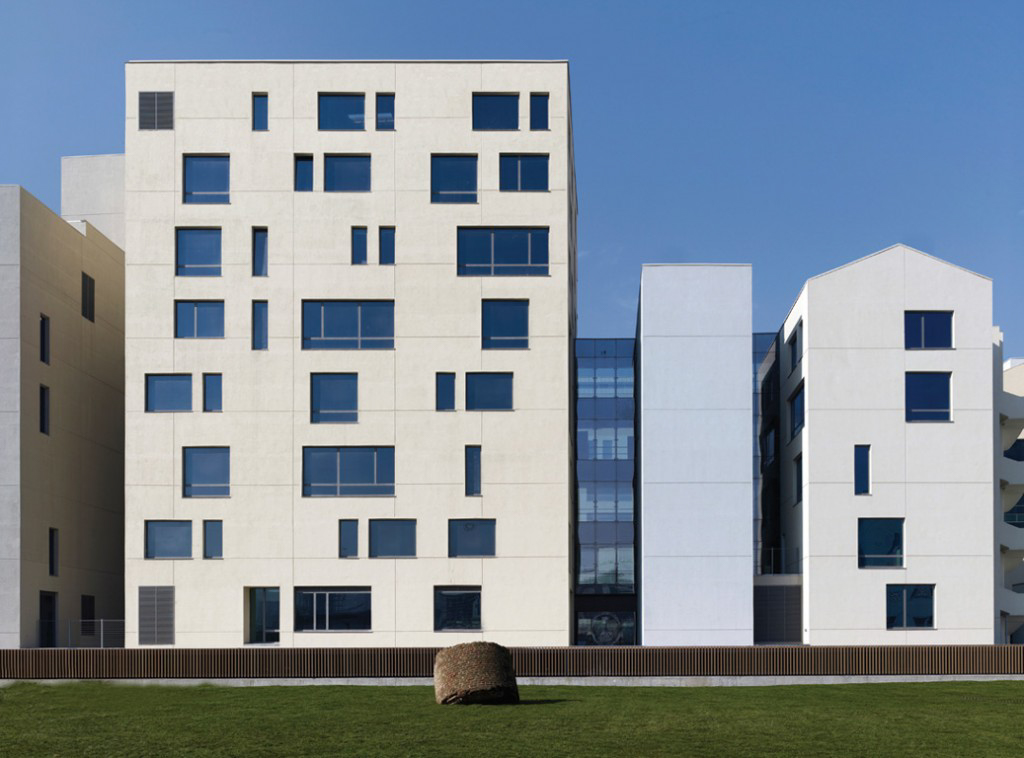 Tekfen Kagithane Offices | EUmies Awards