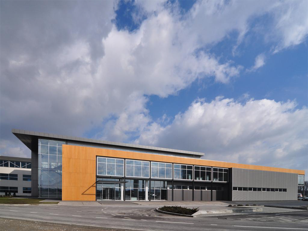 PIN Computers Office Building | EUmies Awards