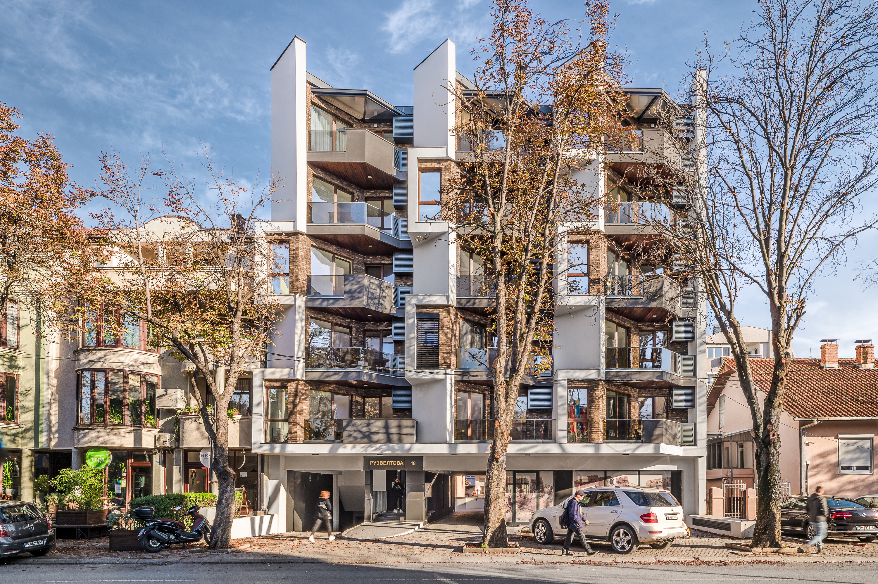 Residential and Commercial Building – Ruzveltova | EUmies Awards