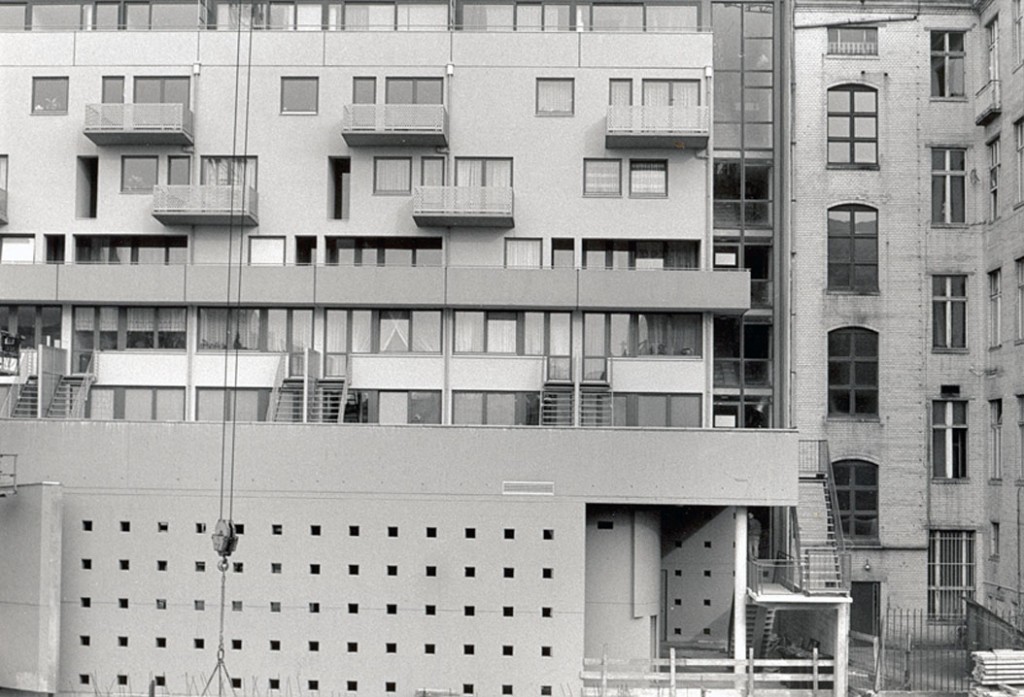 Checkpoint Charlie Housing | EUmies Awards