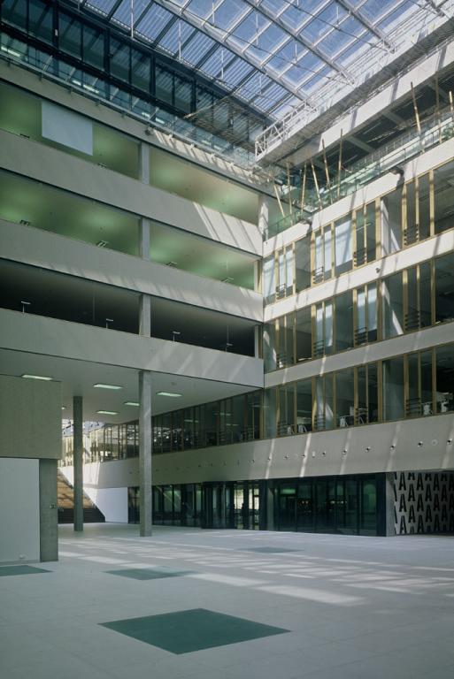 The New CSOB Group Headquarters | EUmies Awards